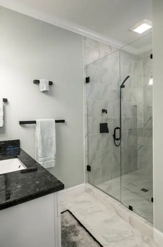 Seamless Shower Doors Southampton, NY | OMG Shower Doors